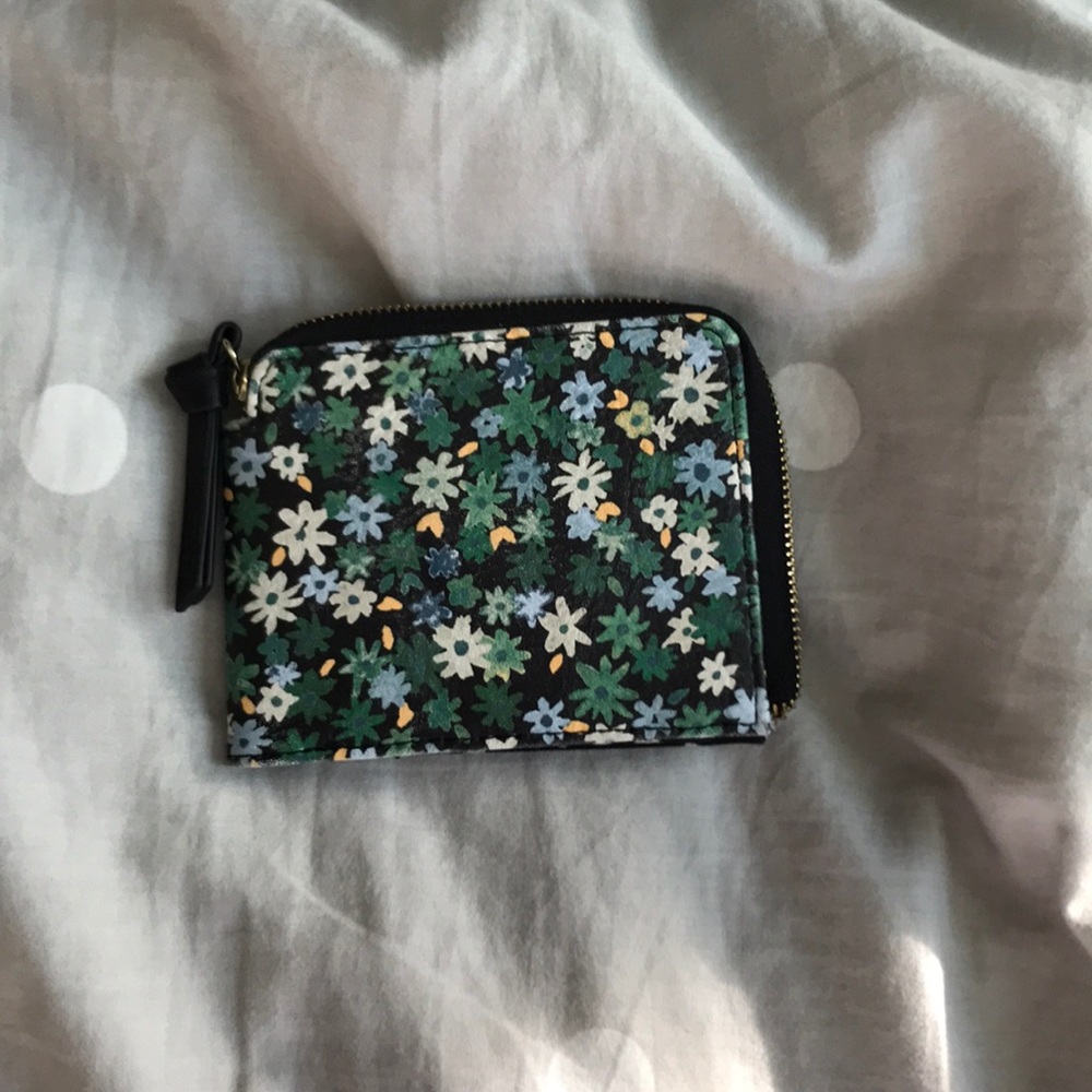 Target Small Wallet - Gem